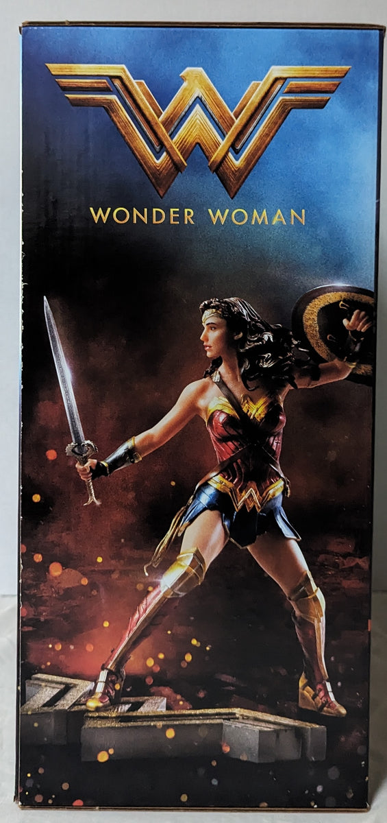 DC Comics Wonder Woman Blu Ray Collectors Edition Statue – Arons ...