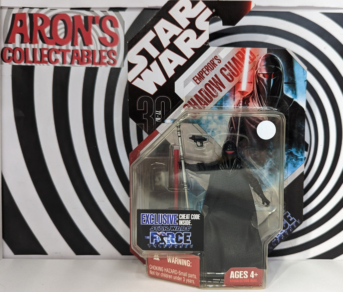 Star Wars 30th Anniversary Emperors Shadow Guard Action Figure – Arons ...